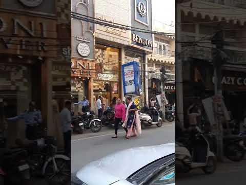 Rajouri garden market Delhi - YouTube