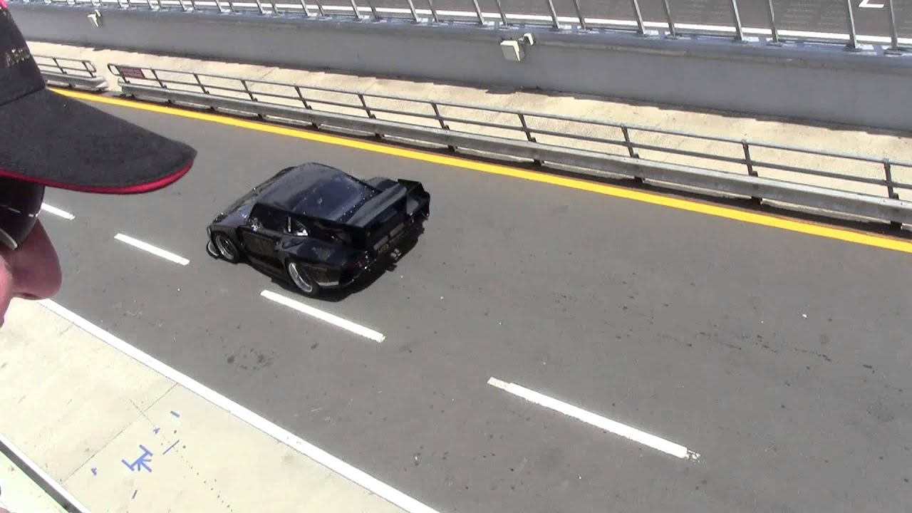 ISC cars heading out onto the track - YouTube