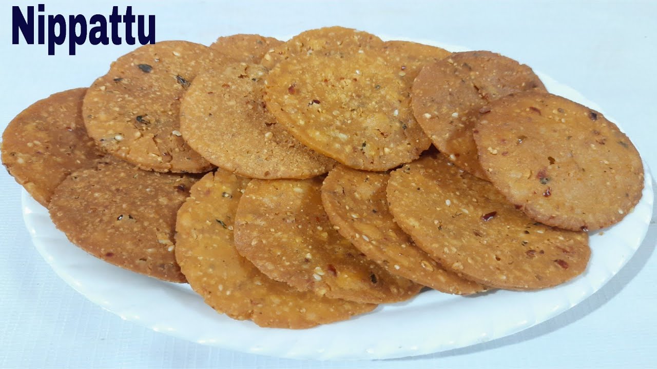 ಬೇಕರಿ ಶೈಲಿಯ ನಿಪ್ಪಟ್ಟು / Nippattu Recipe / Bakery Style Nippattu ...
