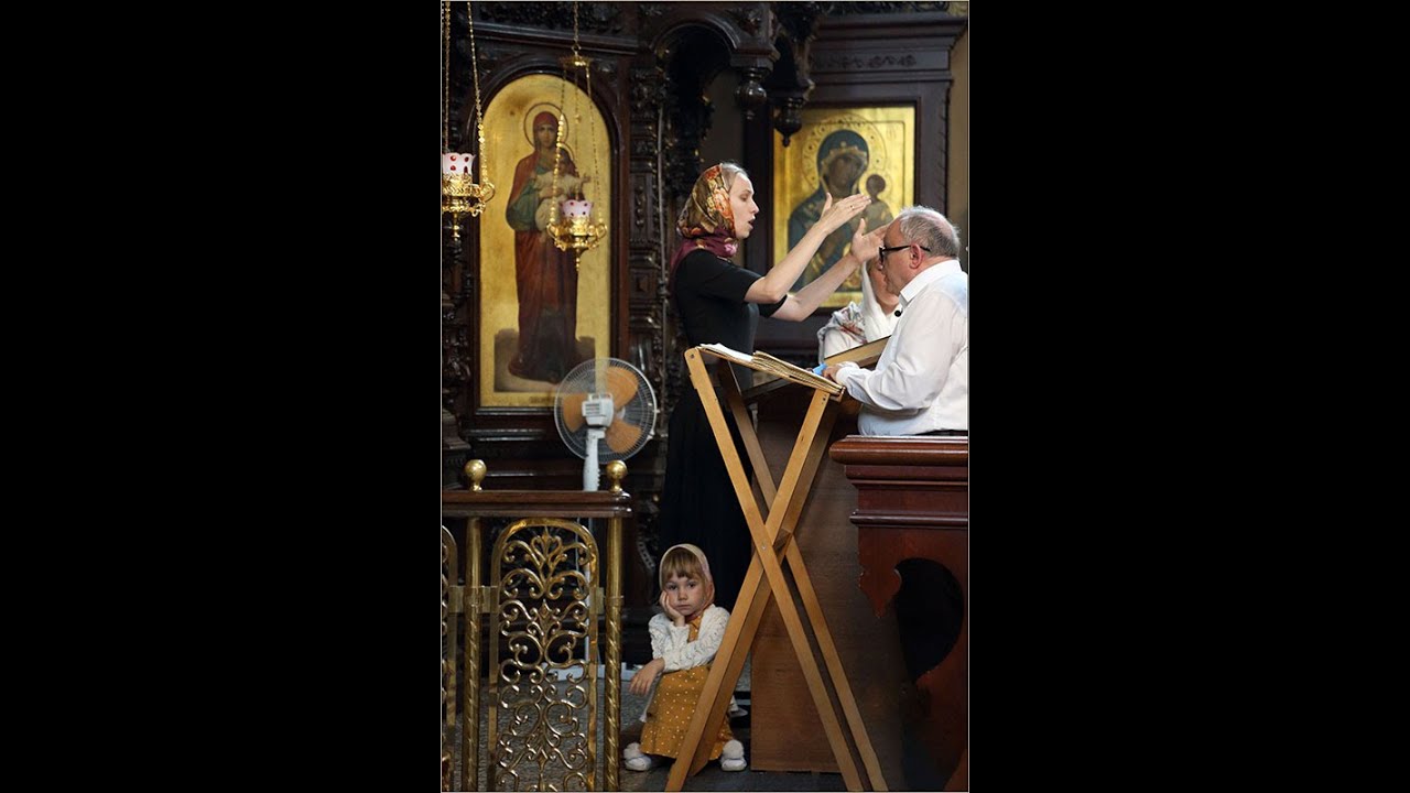Η ιστορία της Βασιλικής - Ραδιοπαραμυθία με τη Σοφία Χατζή - YouTube