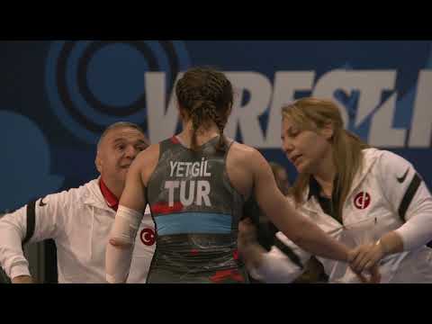 BRONZE WW - 53 kg: M. MUNKHBAT (MGL) v. Z. YETGIL (TUR)