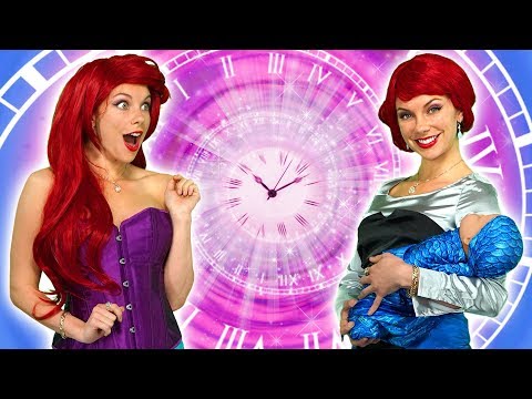 DISNEY PRINCESS TIME TRAVELERS. (Ariel, Jasmine, Belle, Anna and Elsa See Their Future) Totally TV