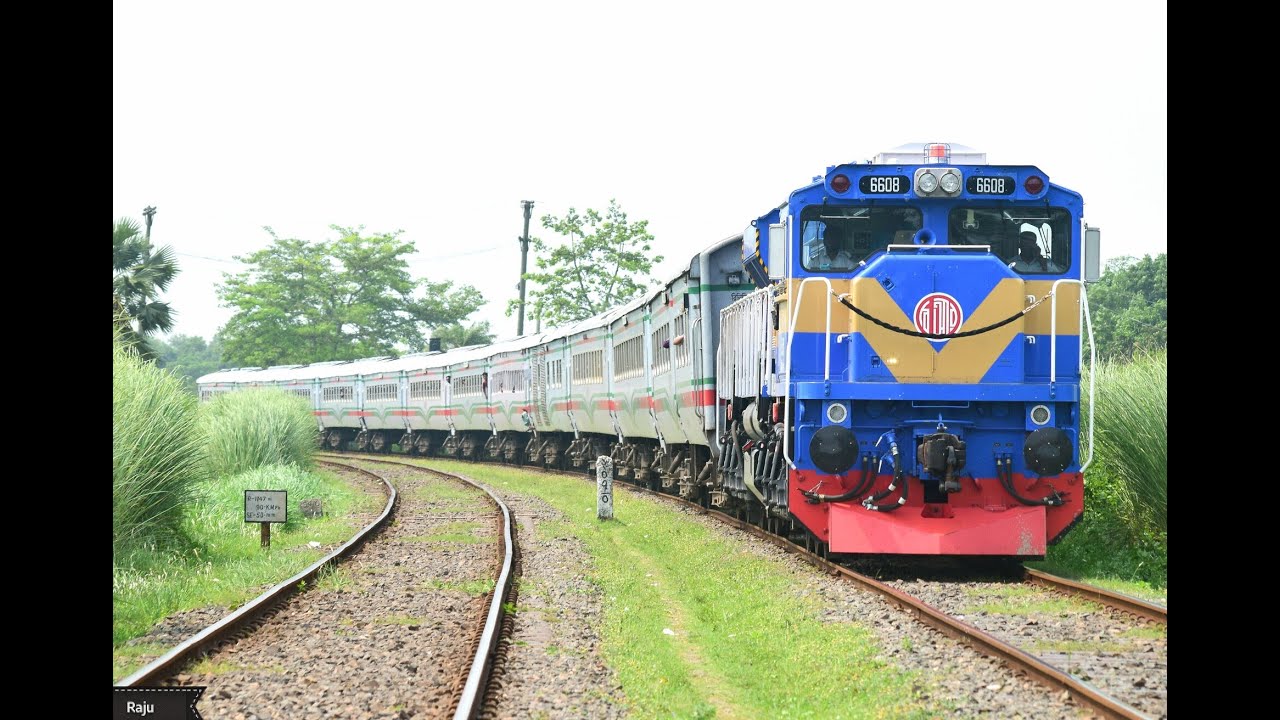 Indonesian Broadgauge White PT inka coach Train with America import ...