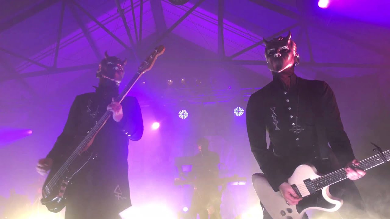 GHOST - GHULEH/ZOMBIE QUEEN / DRESDEN 2016 - YouTube