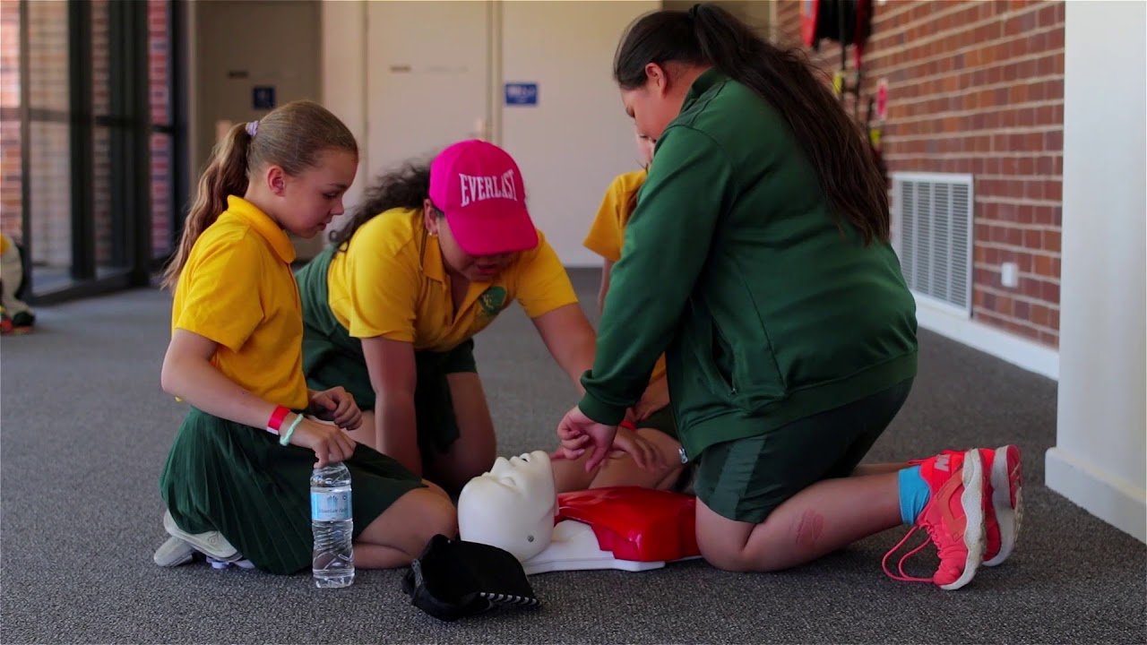 First Foot Forward On-Campus 2017 - YouTube