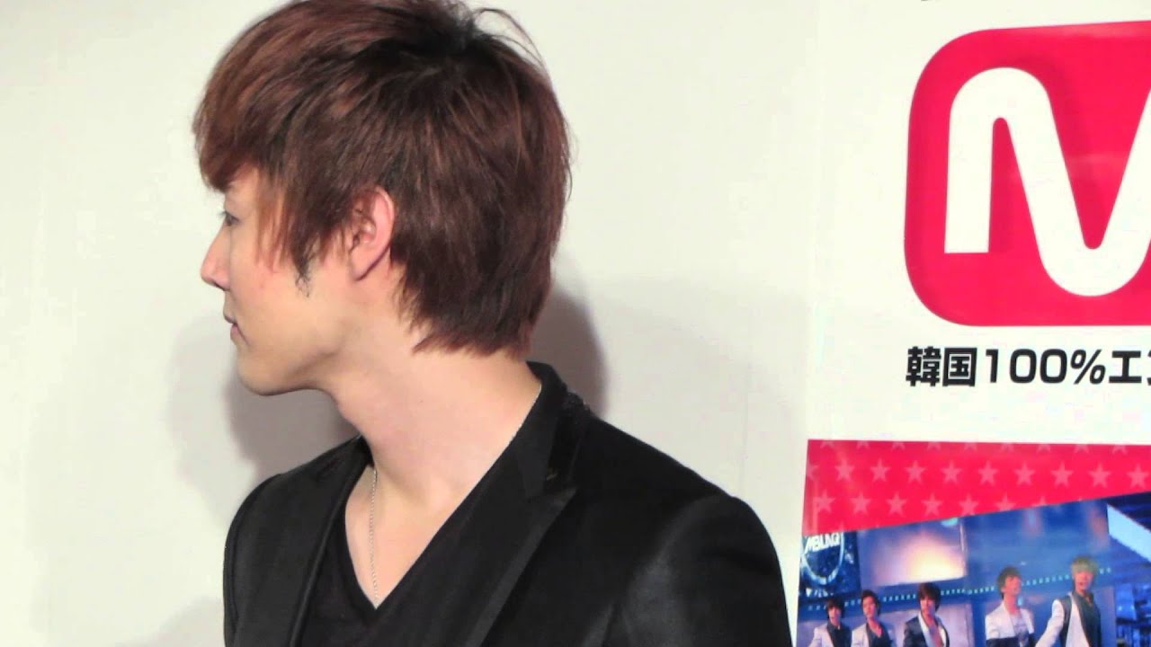 CODE-V 川崎さいか屋 Mnet 韓国エンターテイメント展 2部 ② - YouTube