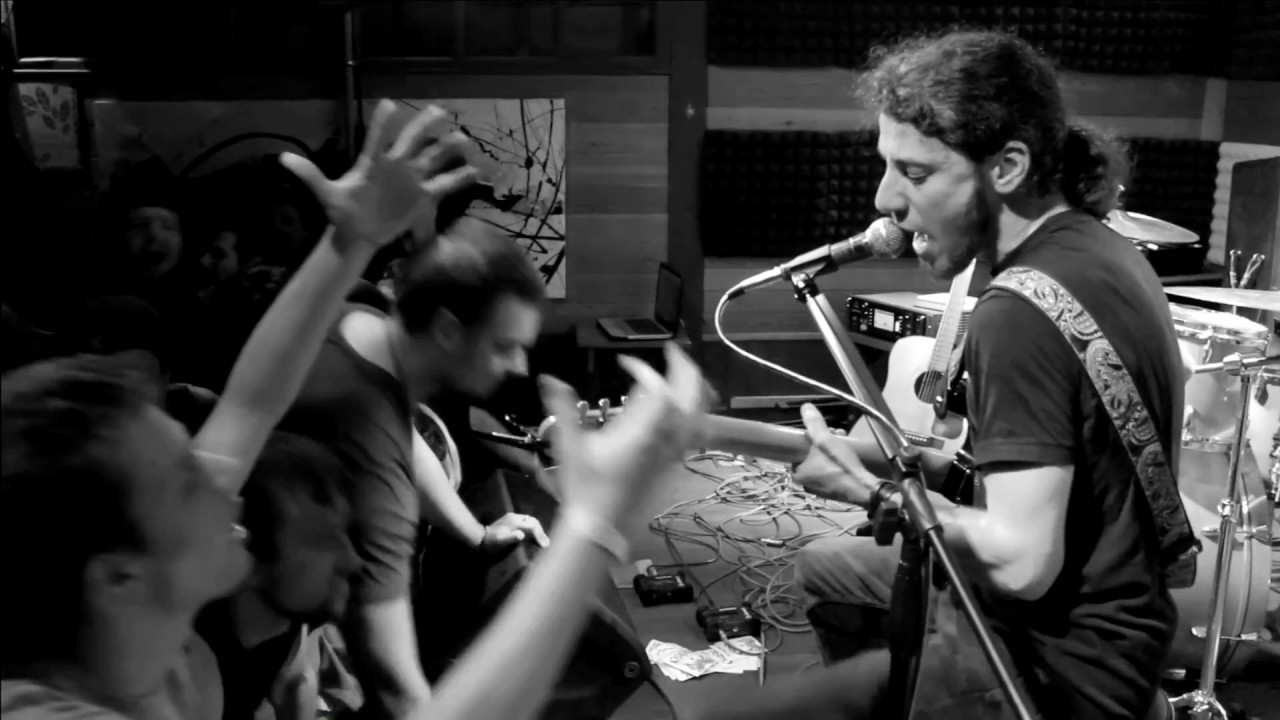 Stoner Train - Sunsurfer HD. With fans stage dives. - YouTube