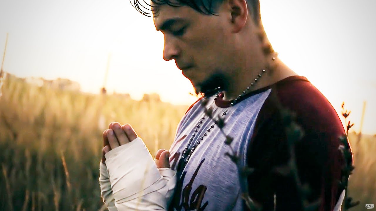 Bendígame - Enzo P ( Video Oficial ) - YouTube