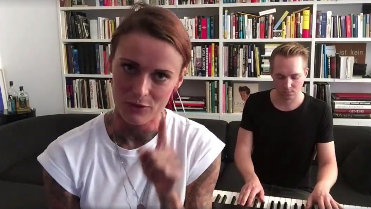 Rockband Jennifer Rostock veröffentlicht Video gegen die AfD - YouTube