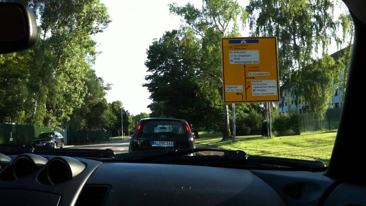 Nissan 350Z driving to work in Germany - YouTube