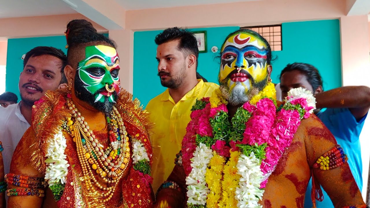 Potharaju Talwar Shiva At Golkonda Bonaalu jathara Hyderabad 2023 ...