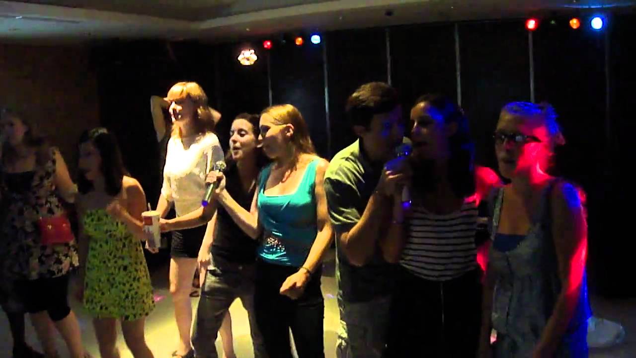 KTV in Kaohsiung - YouTube
