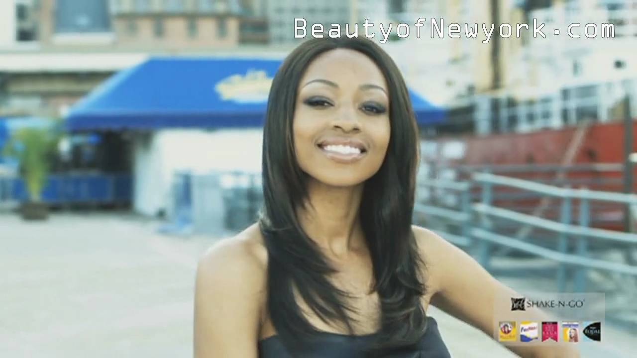 Shake-n-Go Freetress Equal Lace Front Wig - KEYSHIA - YouTube