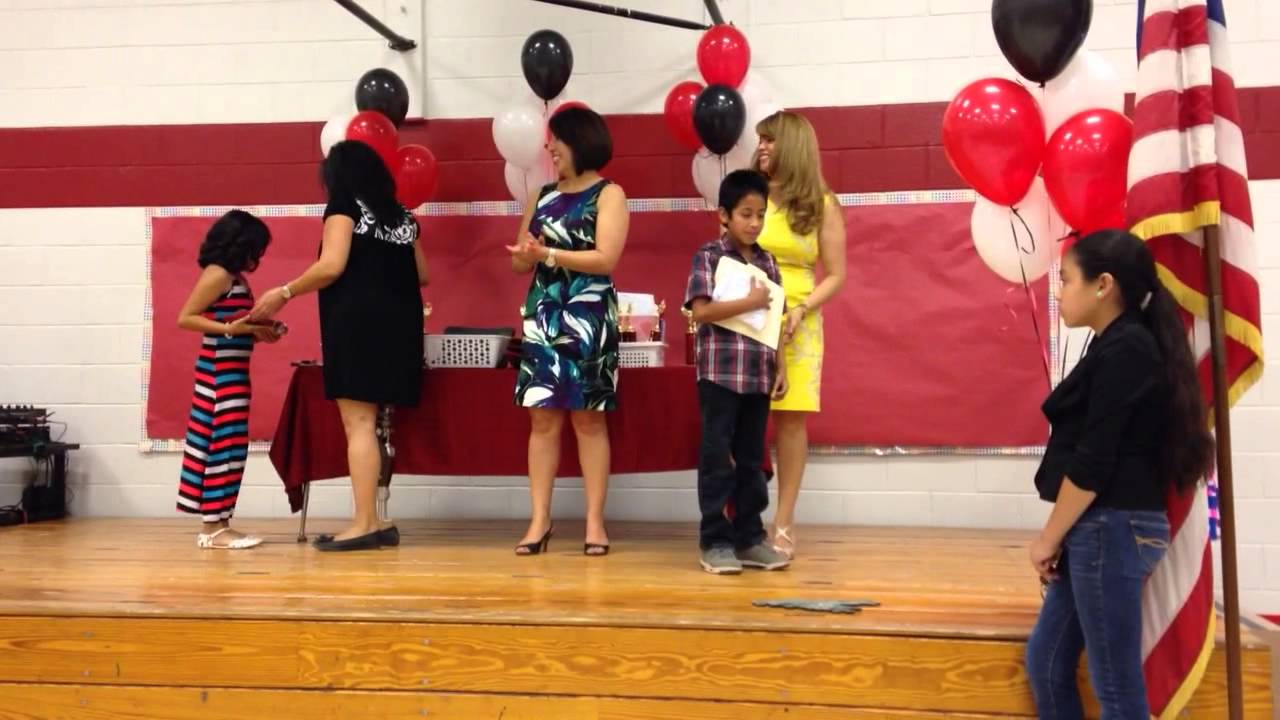 Natalie's 3rd grade Graduation - YouTube