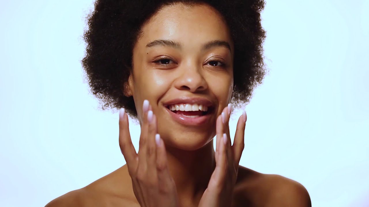 OSEQUE Silky Bright Enzyme Powder Facial Wash - YouTube