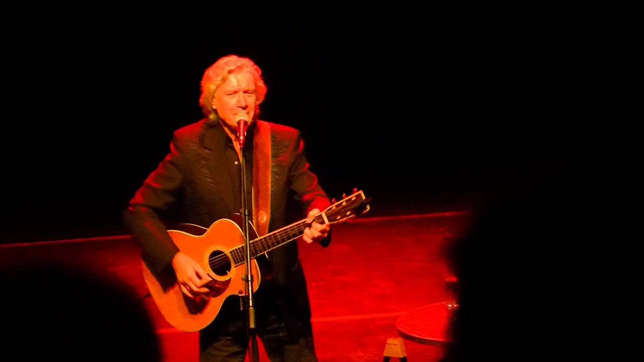 Benny Borg do Elvis på Årnes #3 - acoustic - YouTube