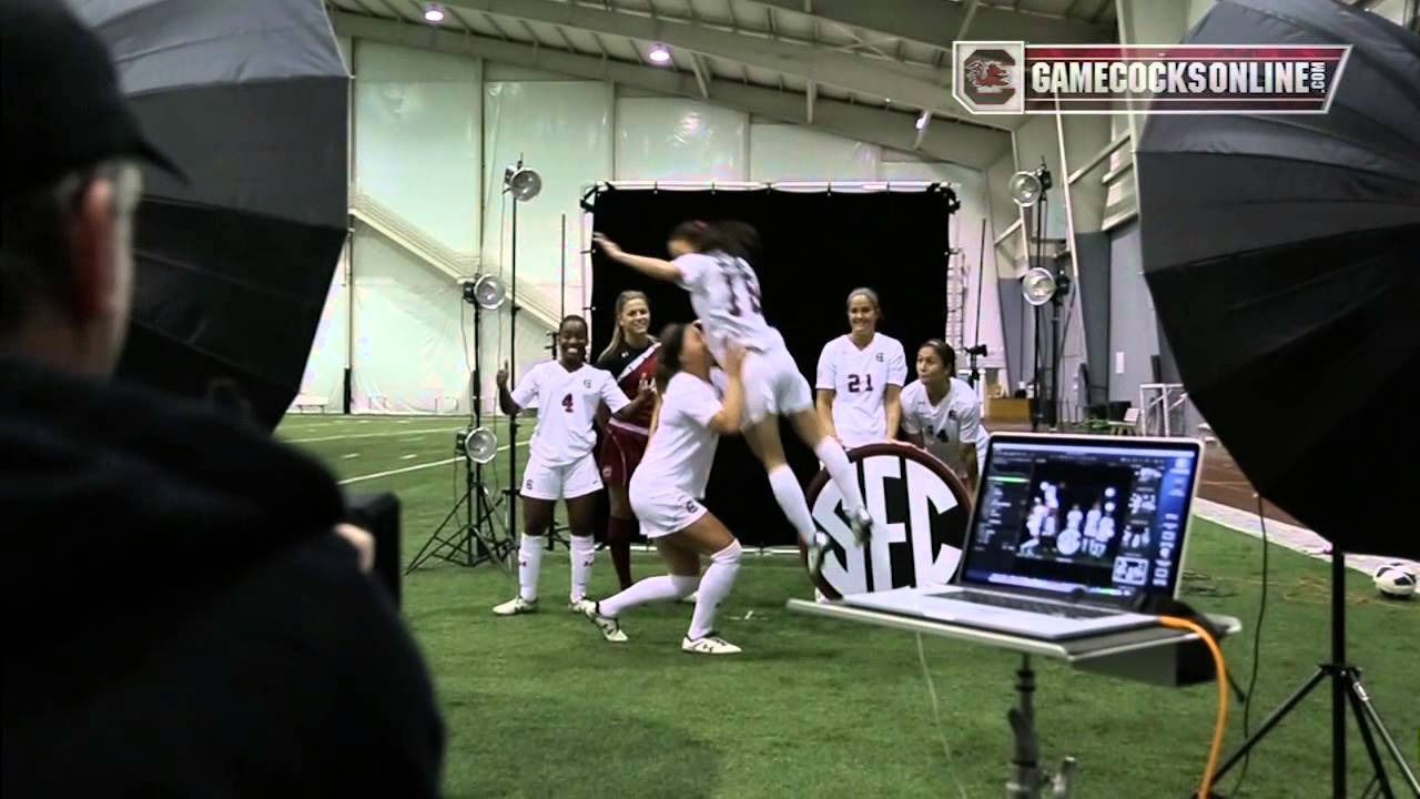 2014 Women's Soccer Poster Shoot Behind-The-Scenes - YouTube
