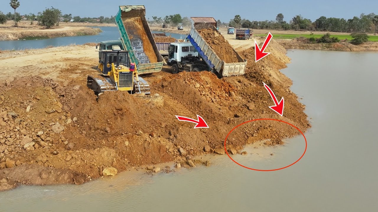 New project!! Resize road with KOMATSU Bulldozer D60 Pushing soil to ...