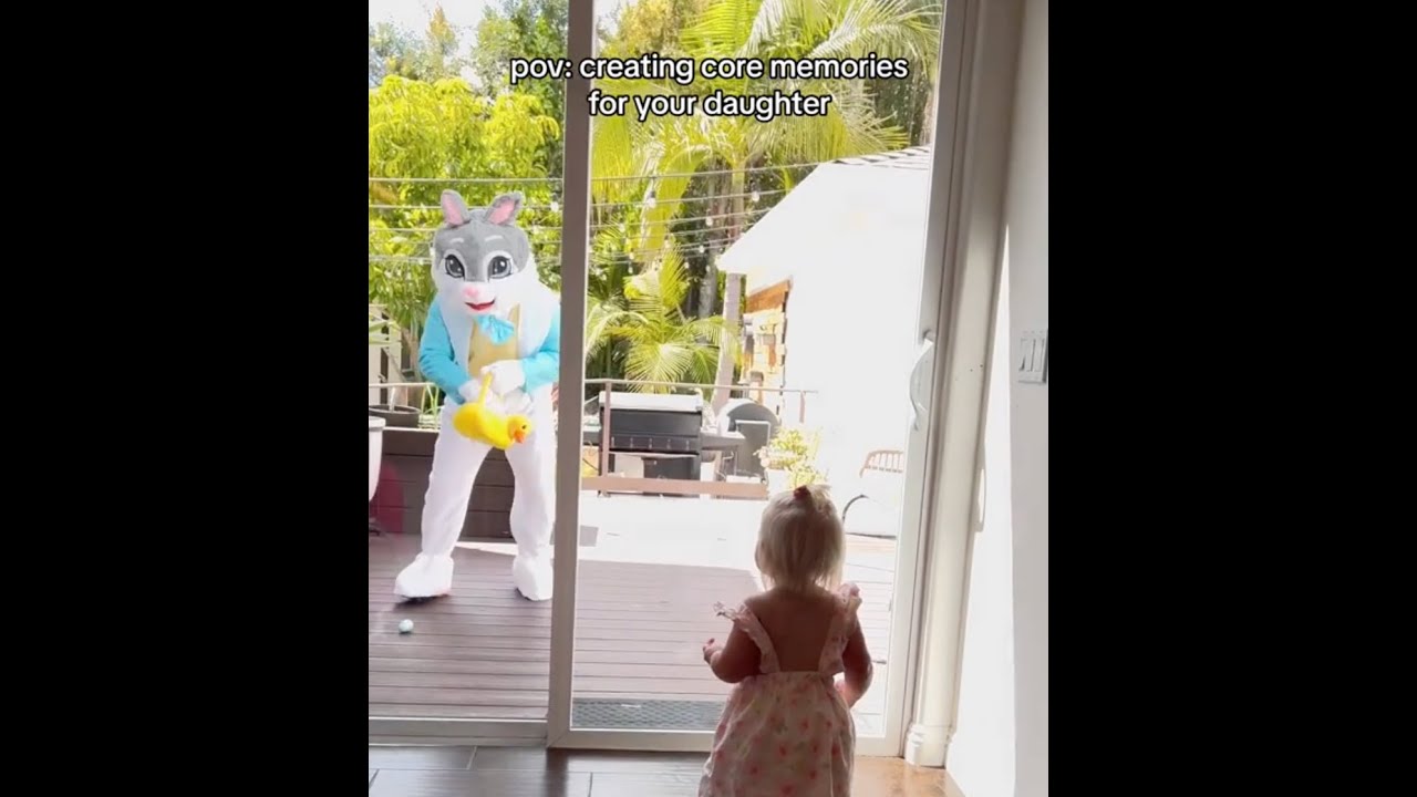 the most sweetest moments! @JayMBloom_ got in a bunny costume & created ...