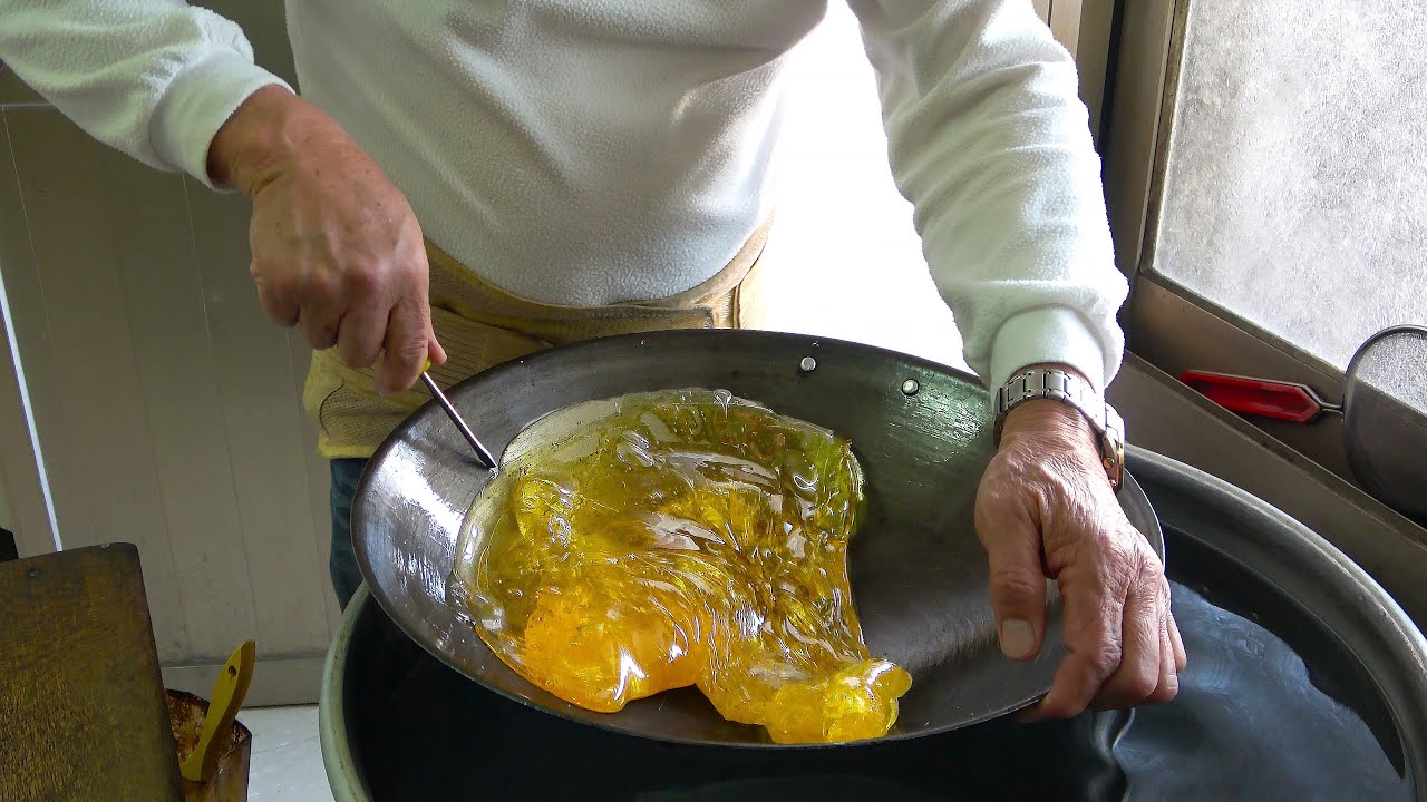 Taiwanese Handmade Candy - YouTube