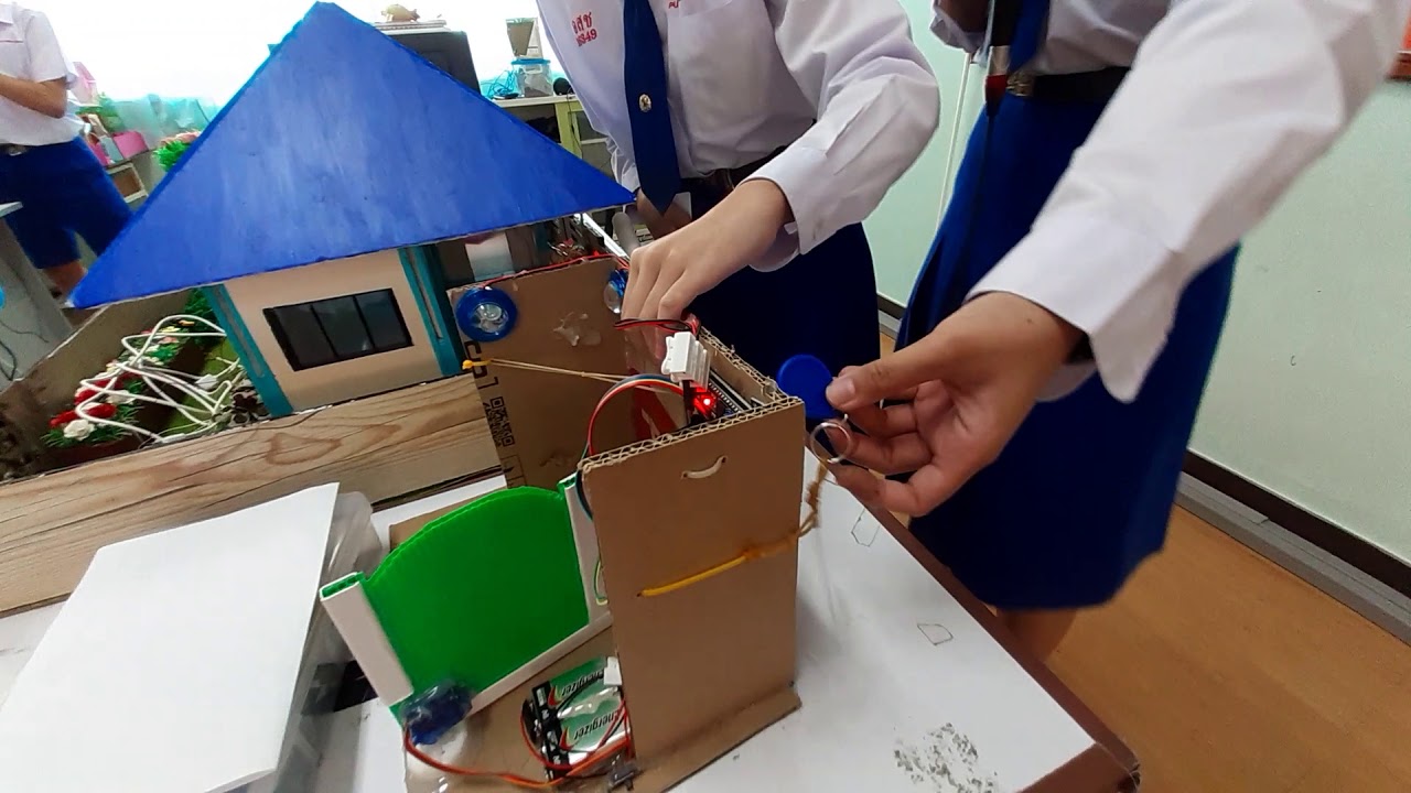 Design and Technology and Robotics Project Presentation - YouTube