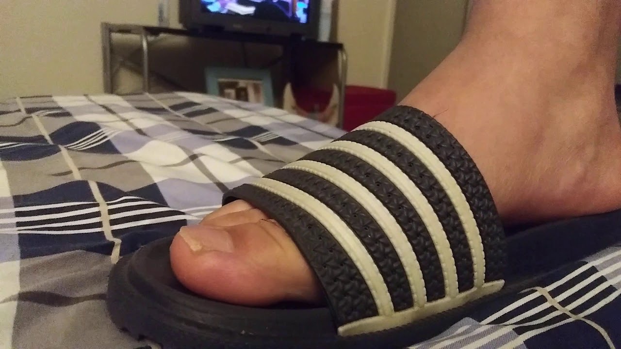 22 Y.O. HISPANIC FEET - YouTube