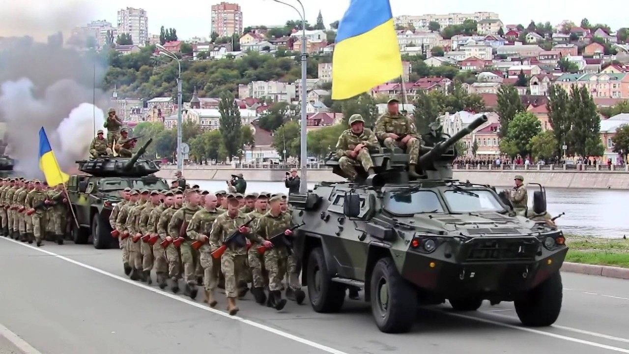 8000+ Killed! Russian Armored Column Obliterated by Ukrainian Missiles ...