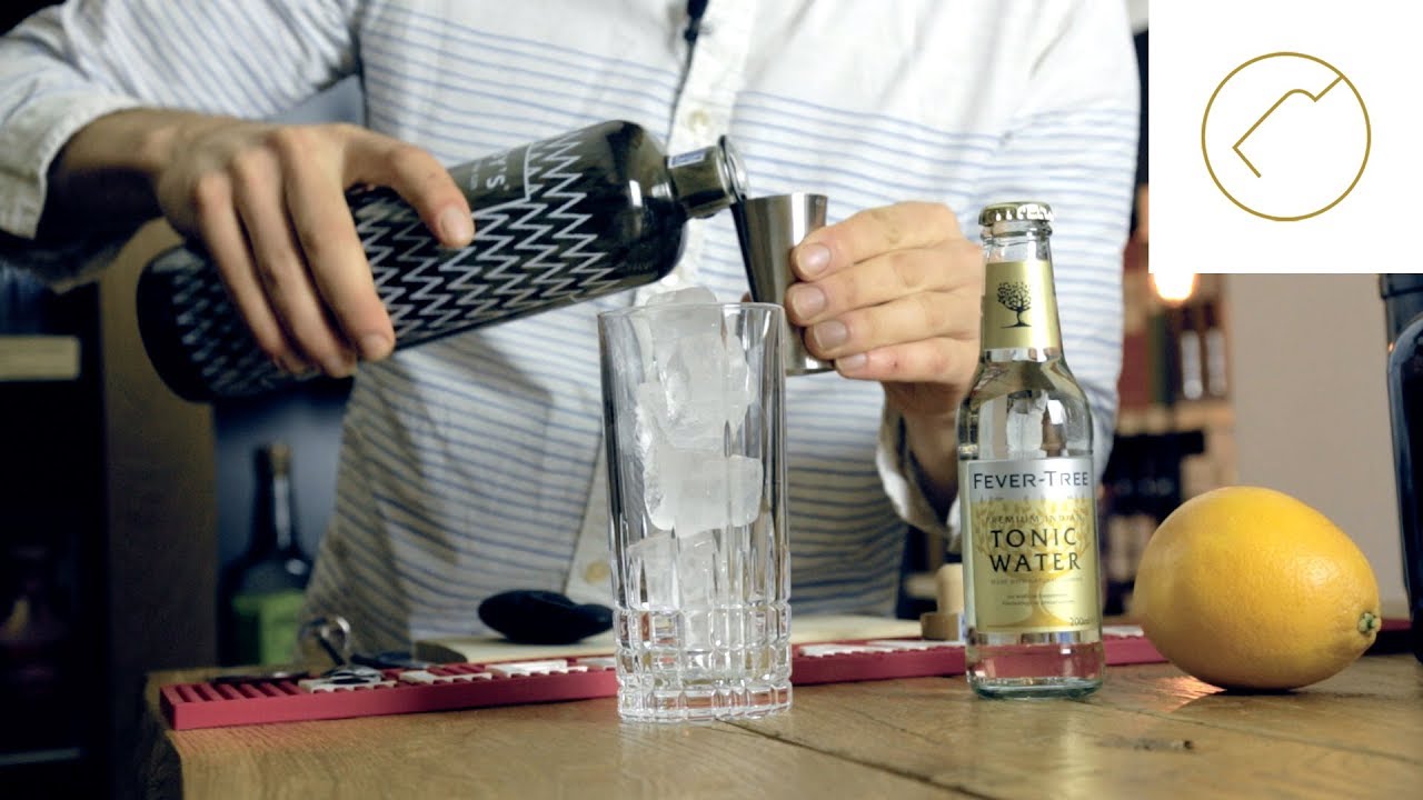 Bobby`s Gin Perfect Serve | Delicious Berlin - YouTube