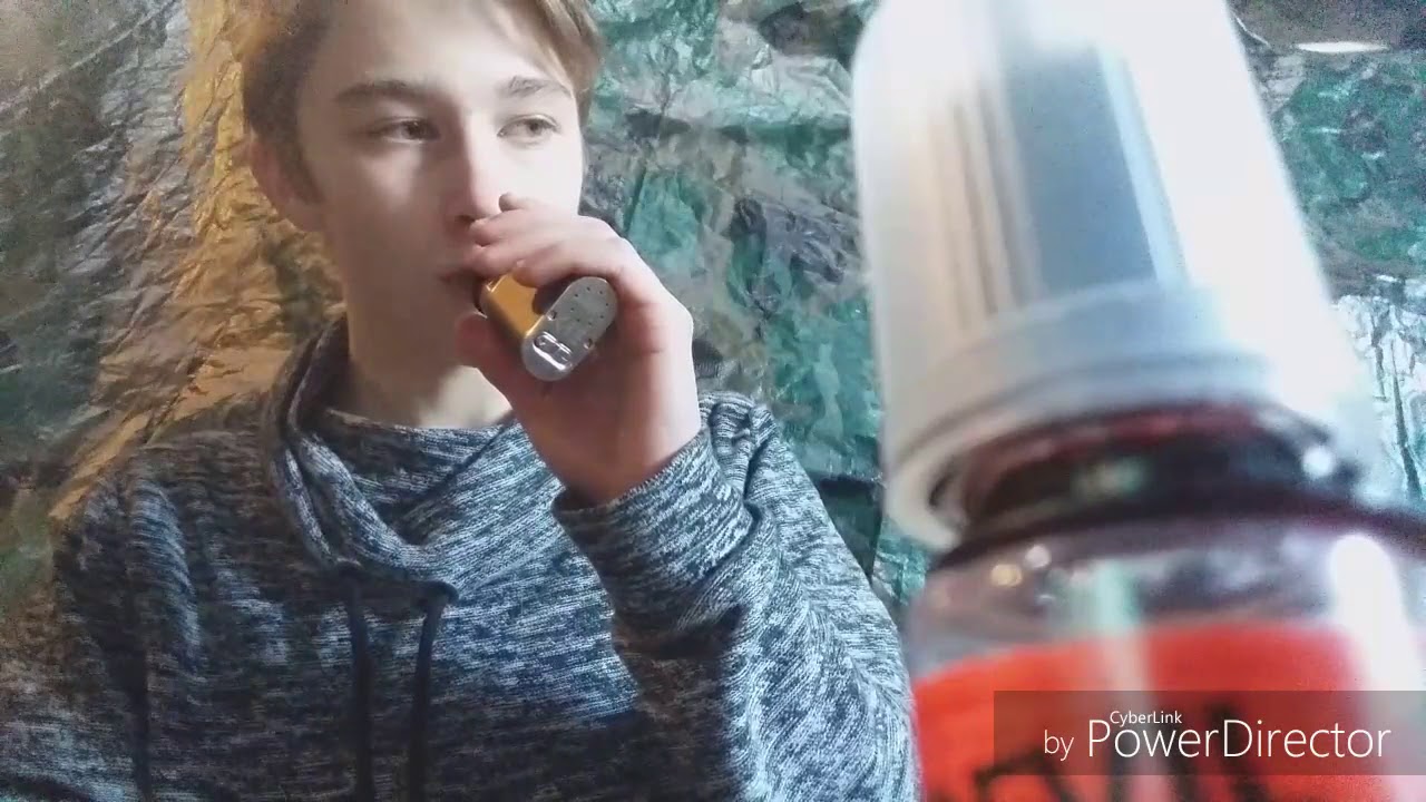 Cigarette électronique red devil liquide - YouTube