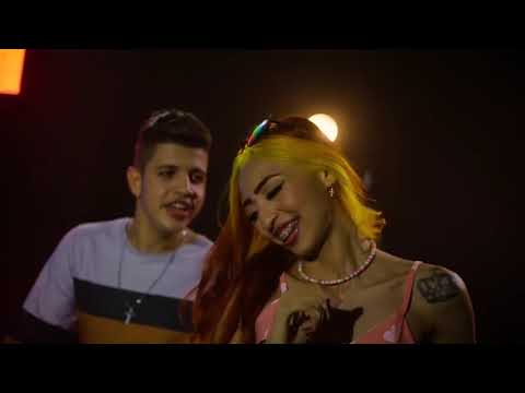 Na ponta do pé (Nadson O ferinha) e a Ruivinha de Marte (Clipe Oficial)