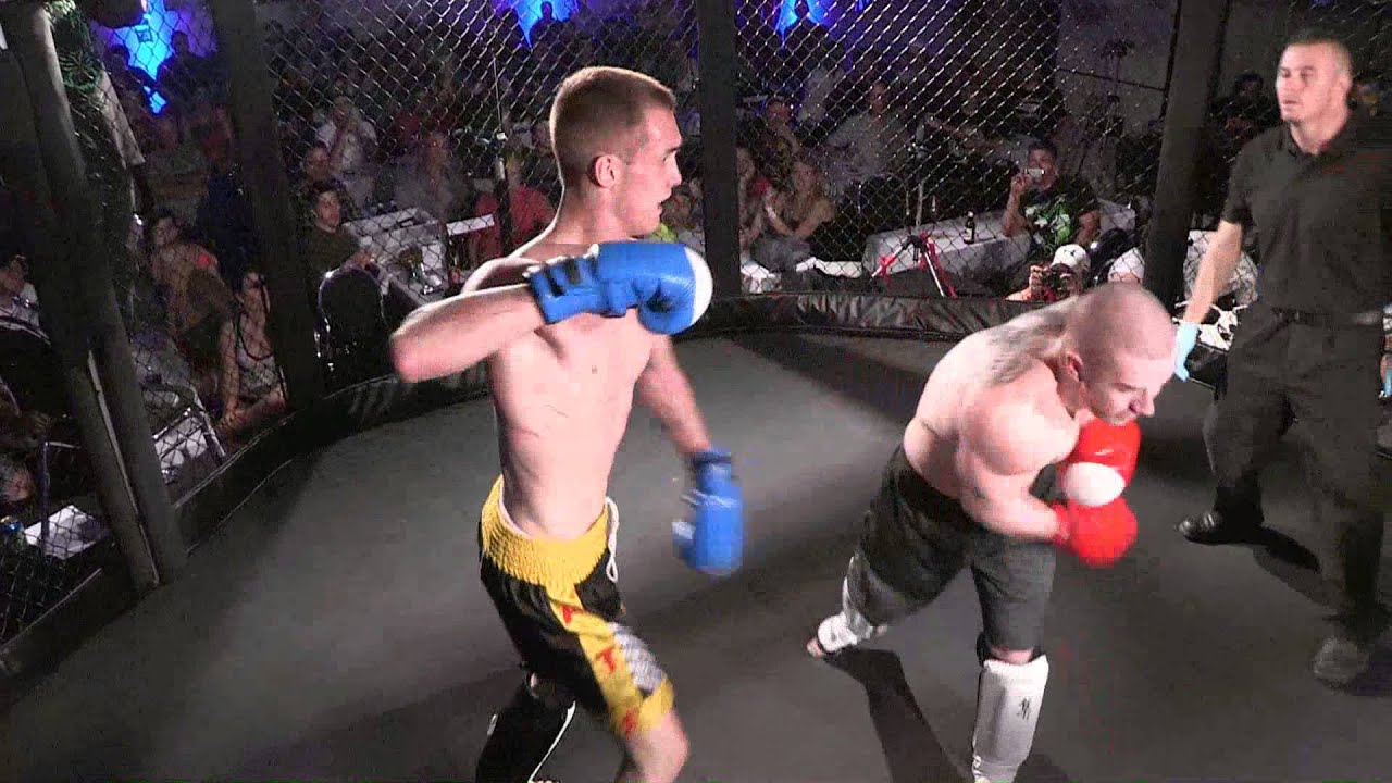 combat mma Trois Rivières, Québec, Canada - YouTube