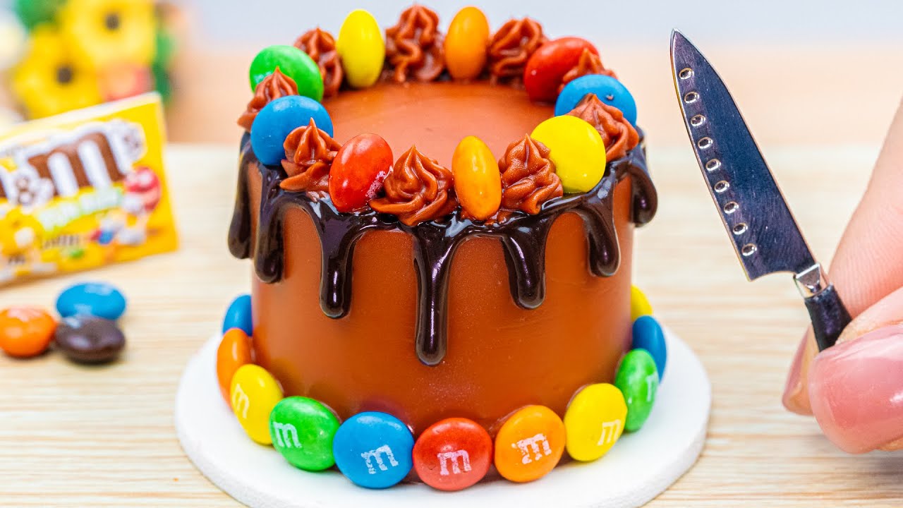 🍫 Chocolate Drip Cake | Satisfying Chocolate Cake With M&M Candy ...