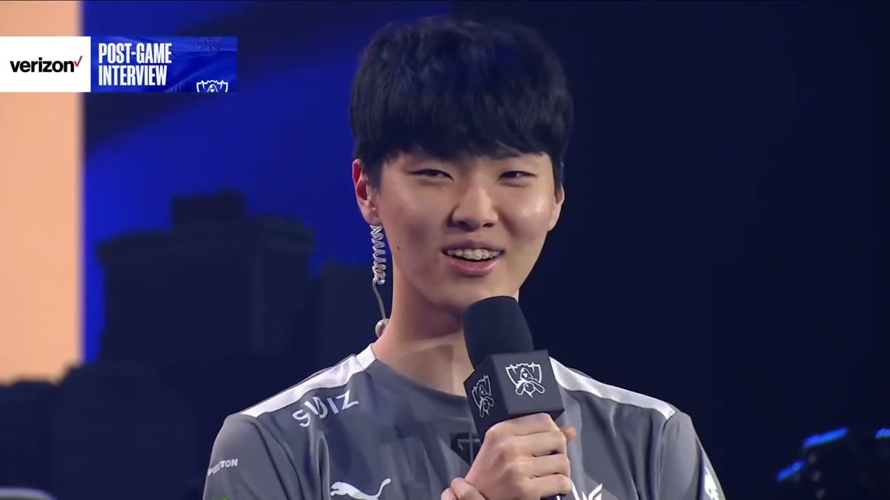 Chovy's thoughts on who will win the DRX vs EDG series - YouTube