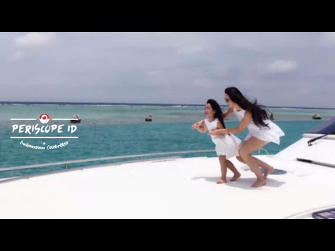 Nia Ramadhani liburan di Pulau Pari - Kepulauan Seribu