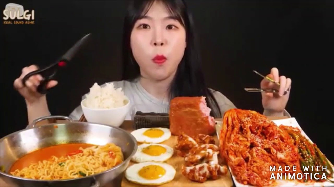 Who made the food more satisfying? Sio vs Zach vs Sulgi - YouTube