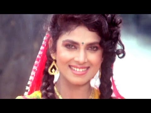 Tera Naam Mera Naam, Varsha Usgaonkar, Anuradha Paudwal - Ghar Aaya Mera Pardesi Romantic Song