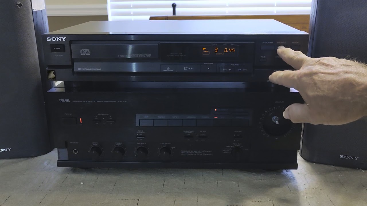 Sony CDP-190 CD Player Demo - YouTube