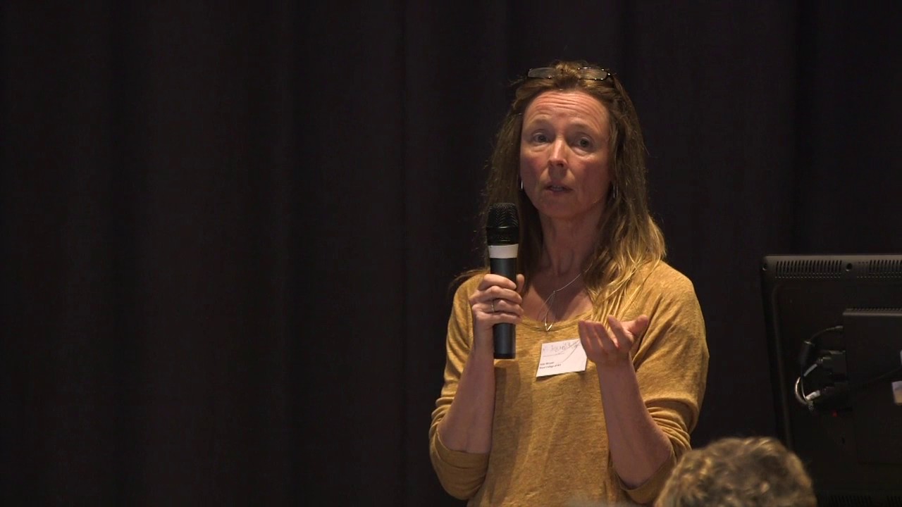 Kate MacLean Smellscapes - YouTube