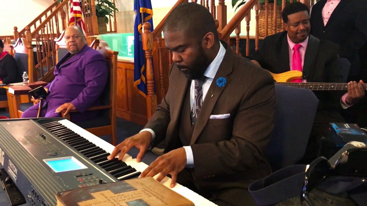 NSDA Pastor Gamal Alexander on the Piano (Music Day 2017) - YouTube