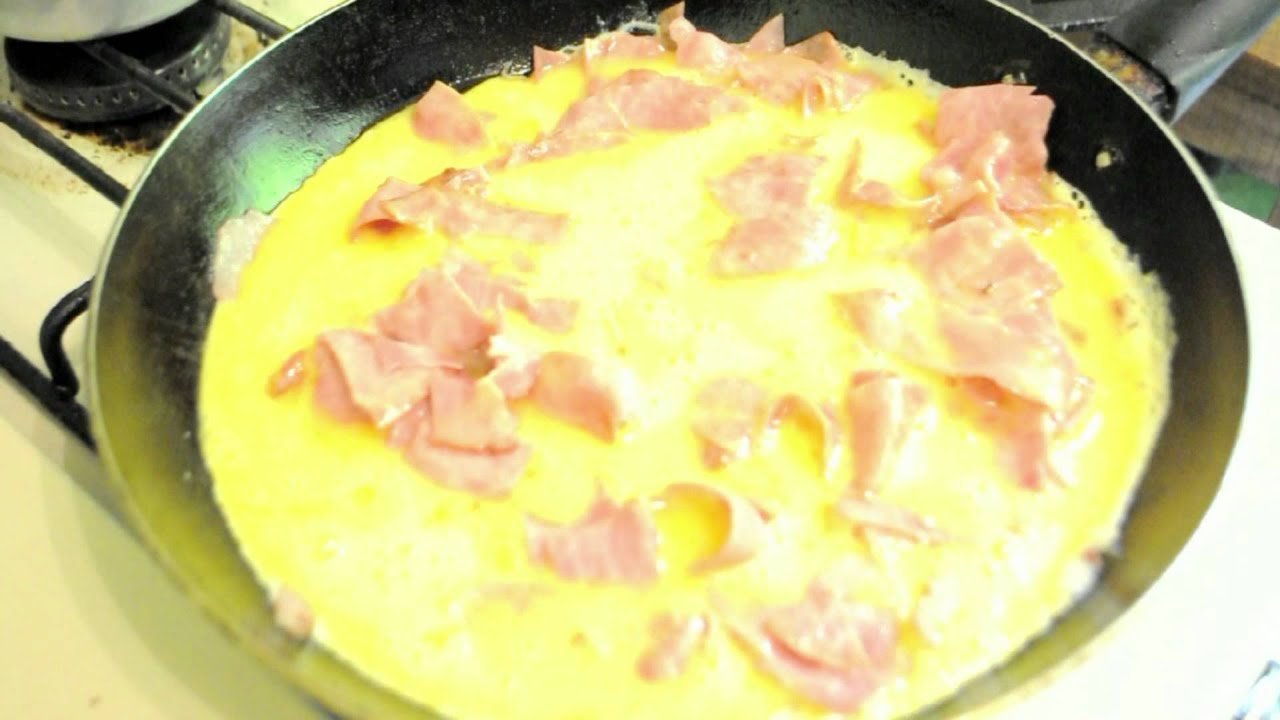Huevos revueltos con jamon Scrambled eggs with ham - YouTube