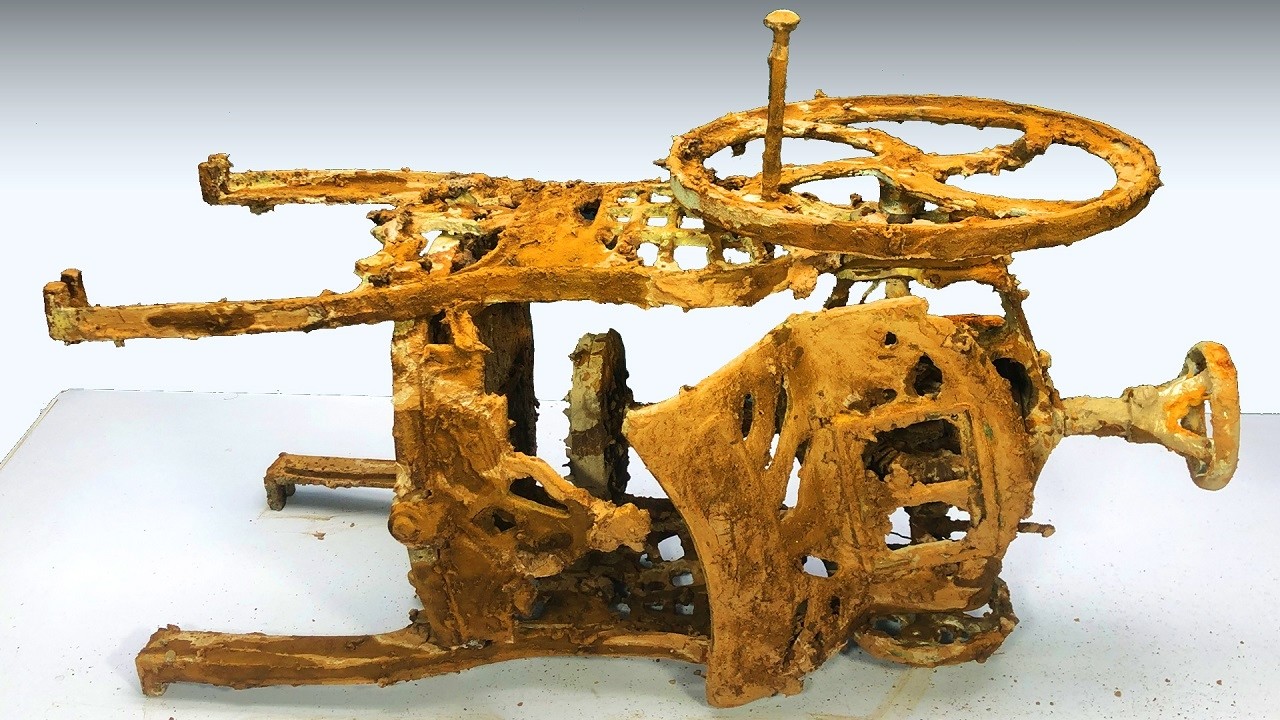 Rusty Antique Manual Ice Crusher Machine Restoration Videos - Restoring ...