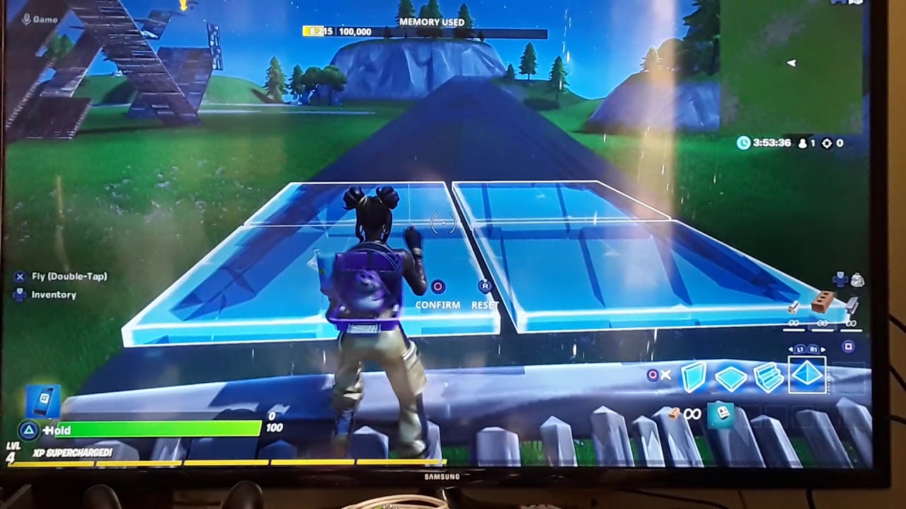 Learning to build with new key binds - YouTube