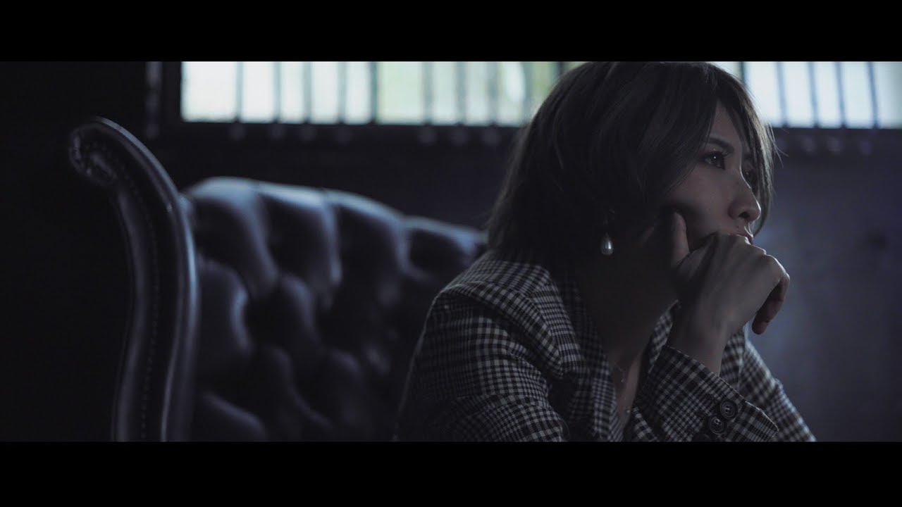 【草野華余子】「Trigger」MUSIC VIDEO (short ver.) - YouTube