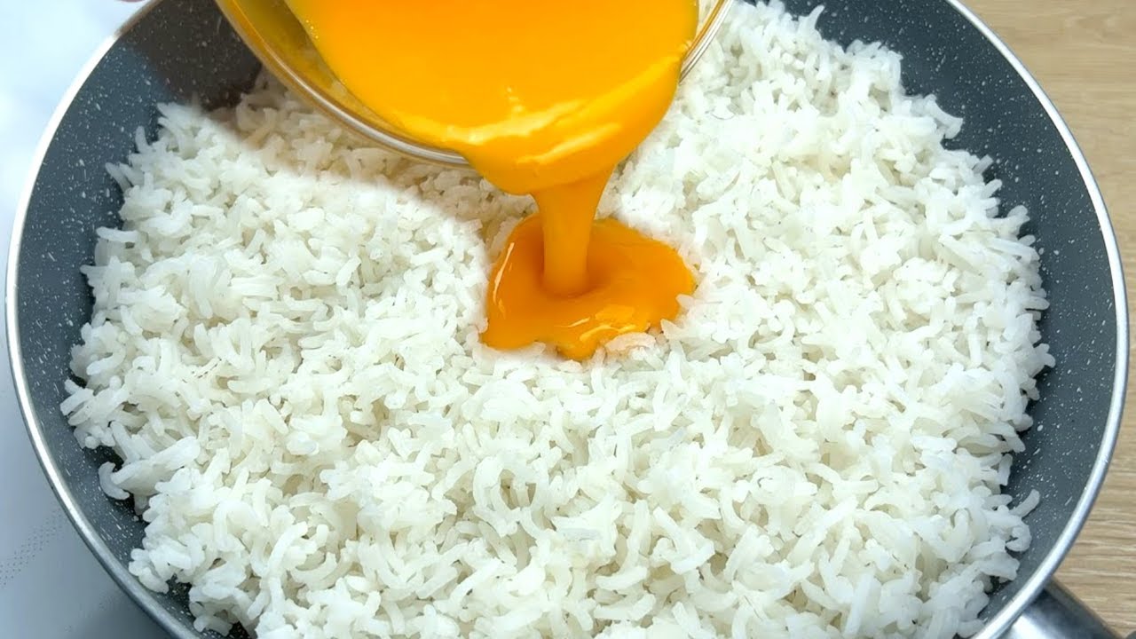 5 Minutes Easy Fried Rice - Very Delicious - YouTube