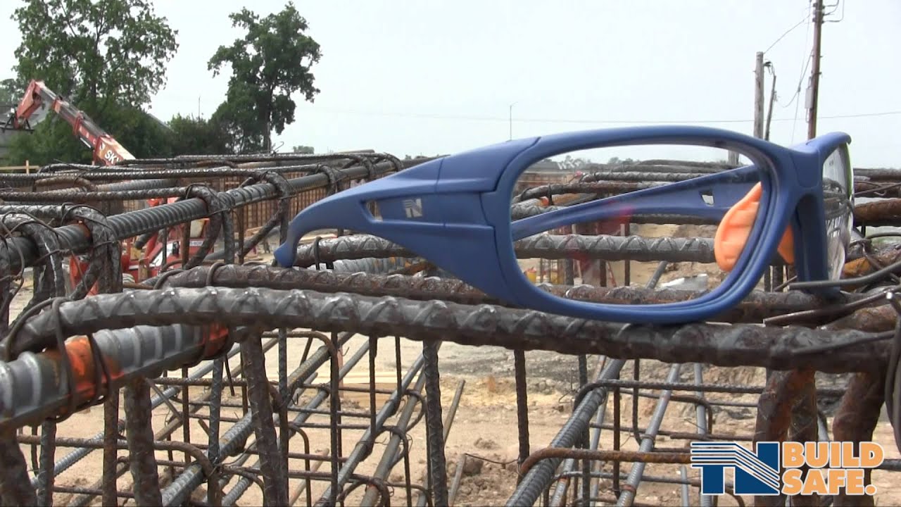 Construction Safety Video: Eye Protection - YouTube