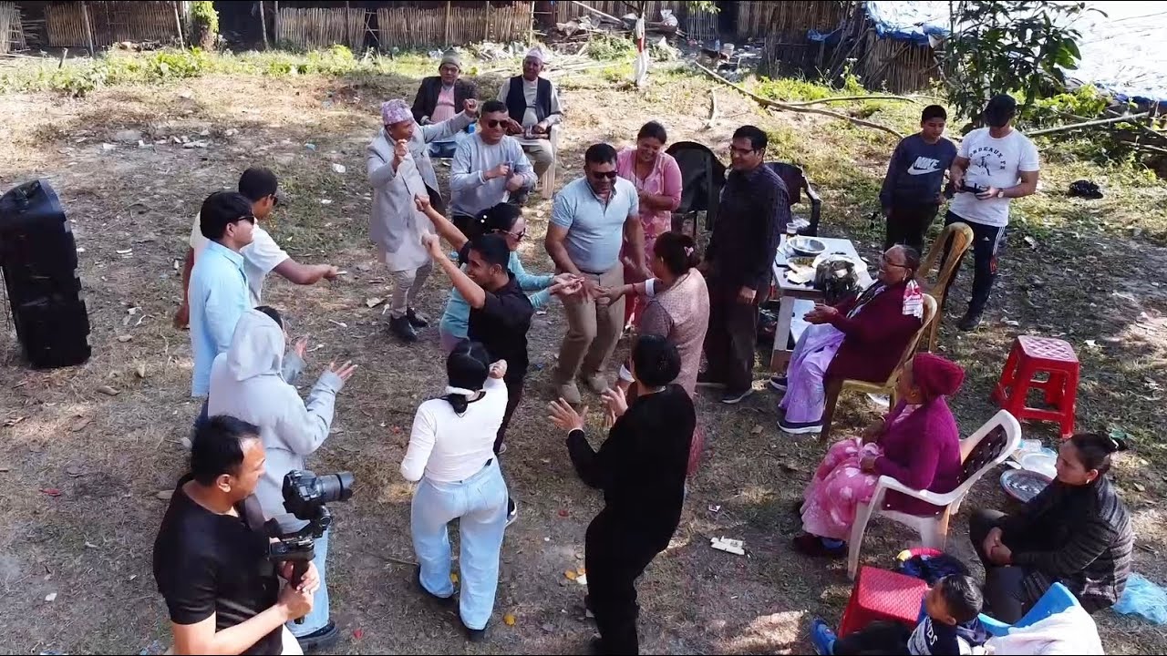 FAMILY PICNIC ||2081|| Beteni Simsar Mangalbare - YouTube