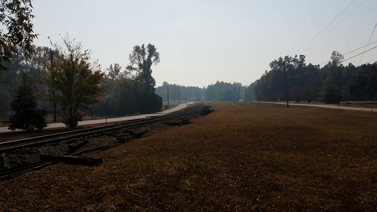Hartwell Railroad Locomotives, Bowersville, Georgia, 11/2016 - YouTube