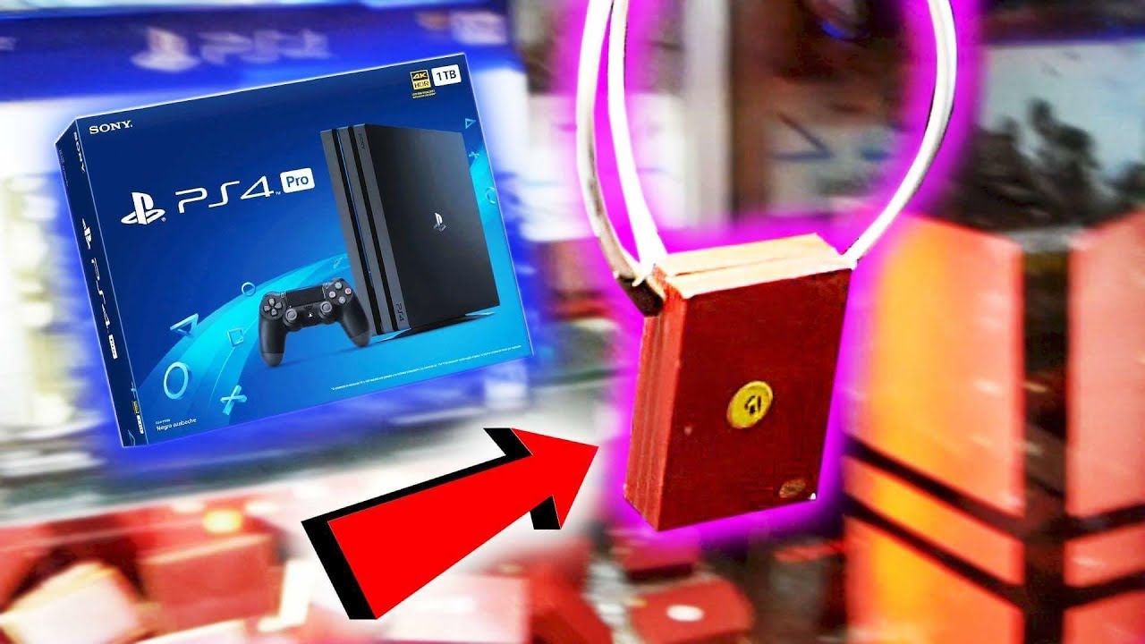 There’s a PS4 in this Claw Machine... - YouTube