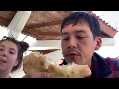 Eating calzones and pizza rolls with Darron Eats - YouTube