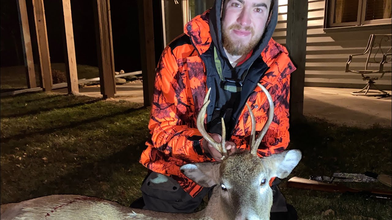 Southern Wisconsin Rifle Deer Hunting!!! (300+ YARD SHOT!!!) - YouTube